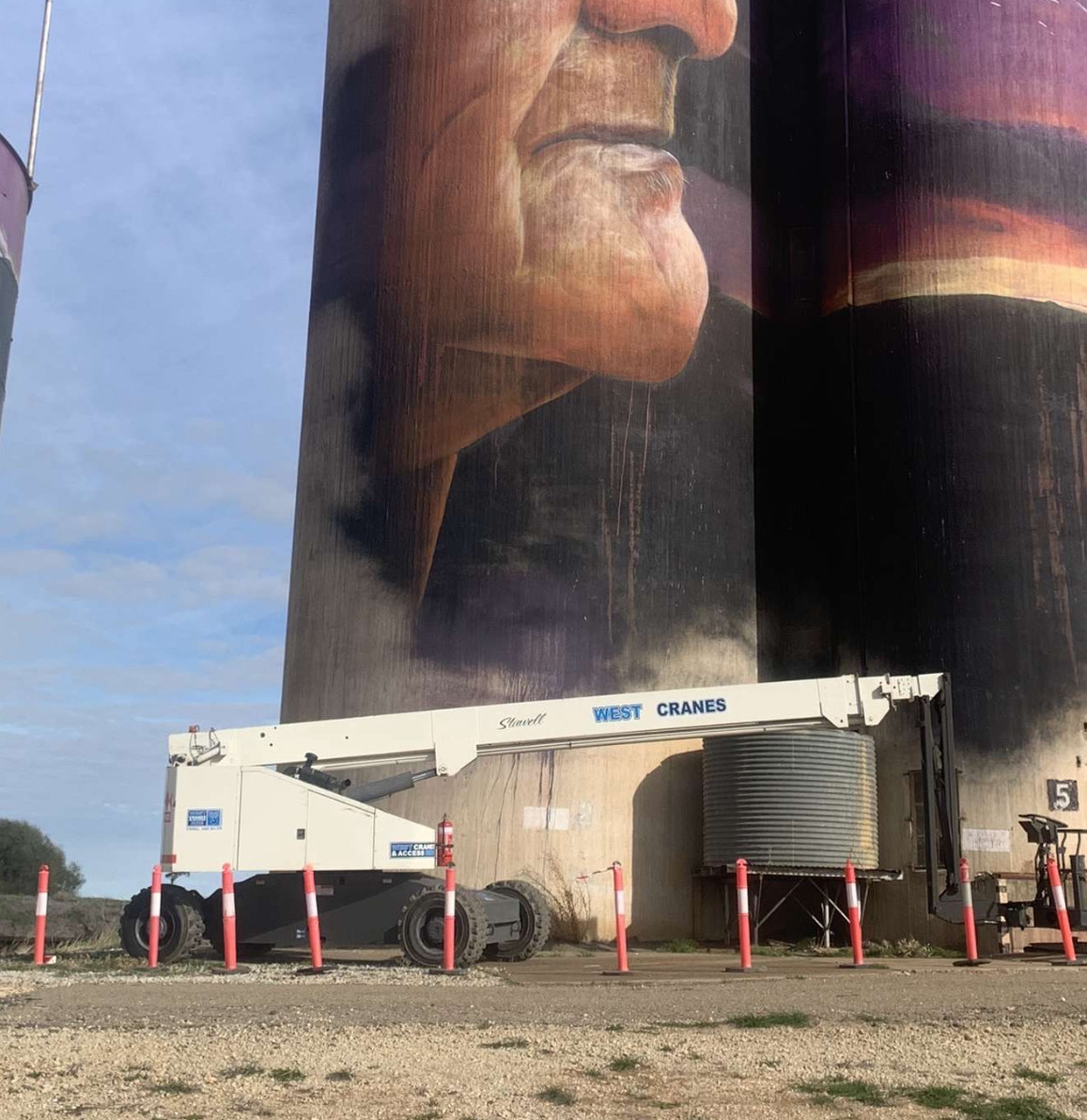 Silo works underway - 1089 3WM